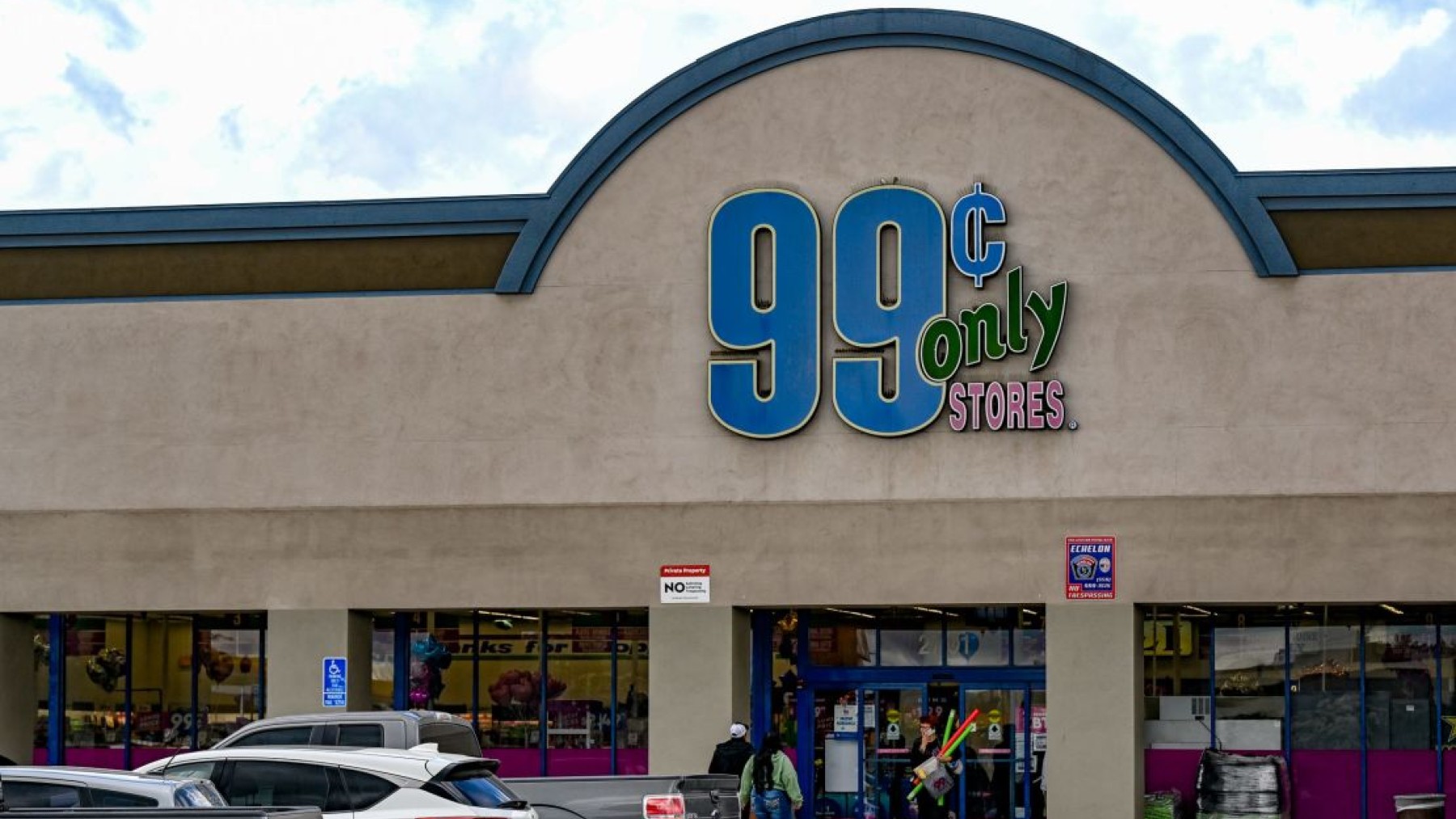 Say goodbye to these iconic supermarkets: this might be their last hope ...