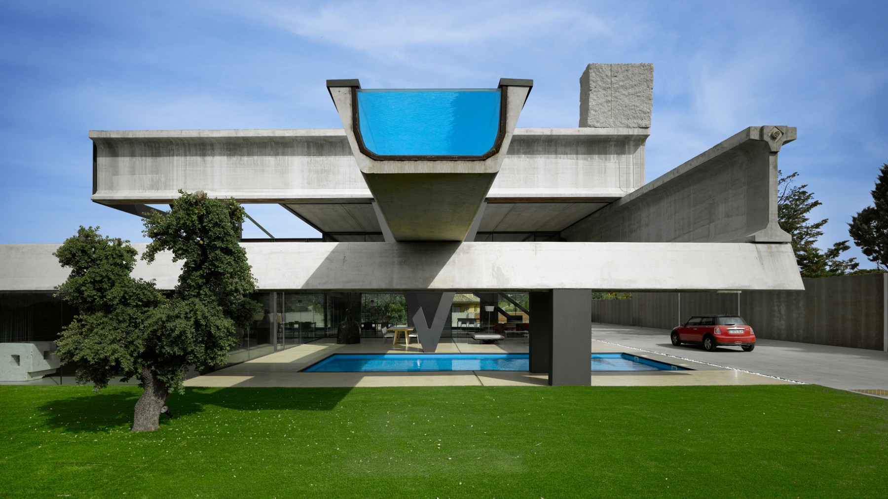 $160,000 for this amazing concrete house: 2 floors, 7 modules and ...