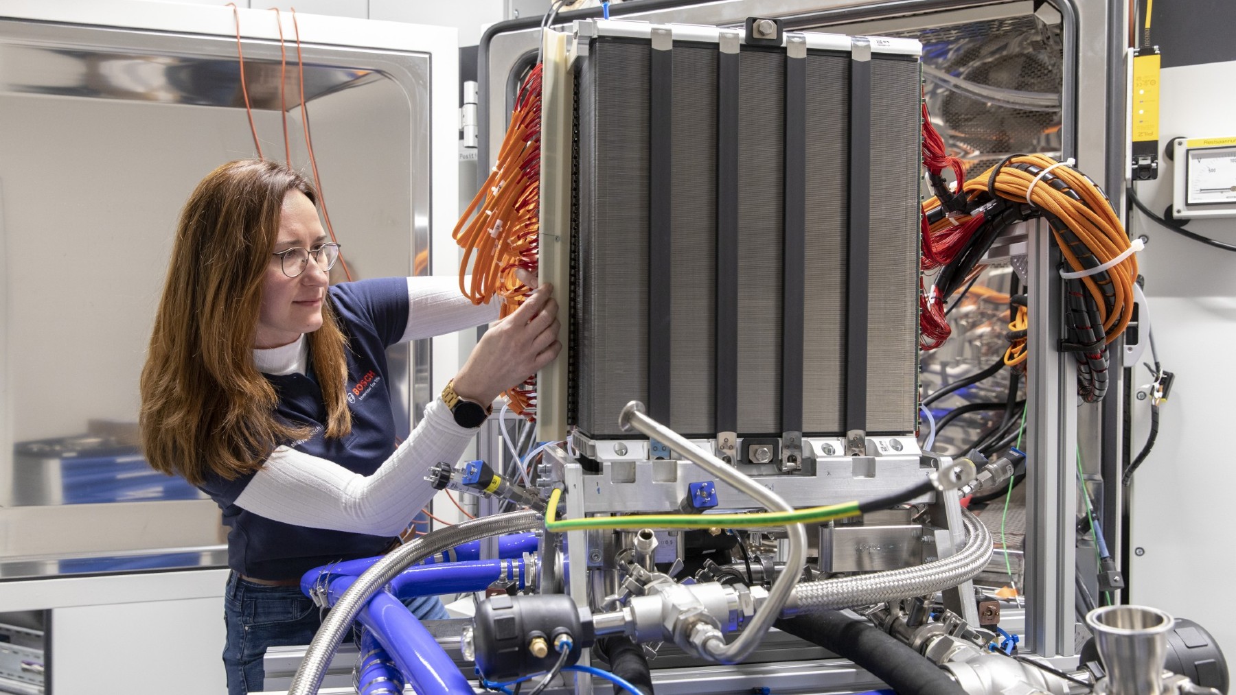 This engine is combustion, uses water and does not pollute: goodbye to ...