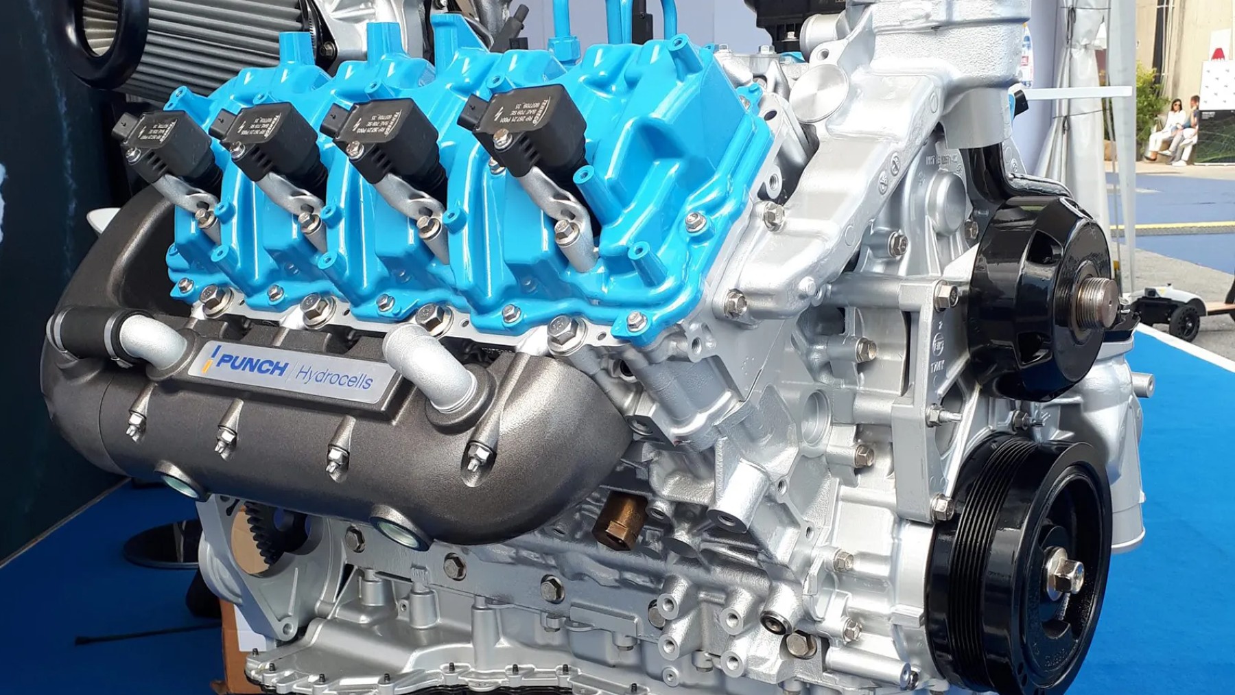 Volkswagen beats Tesla with hydrogen: unexpected twist leaves America ...