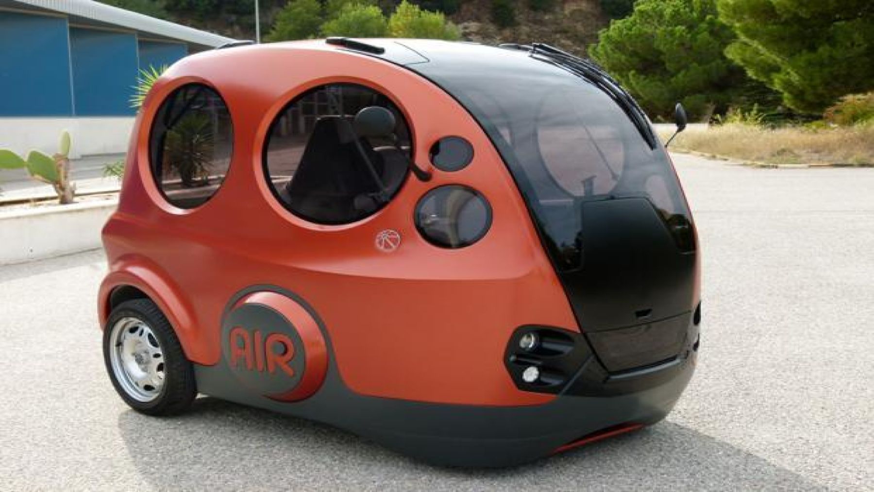 The air-powered car set to dominate the world and was a failure: Now we ...