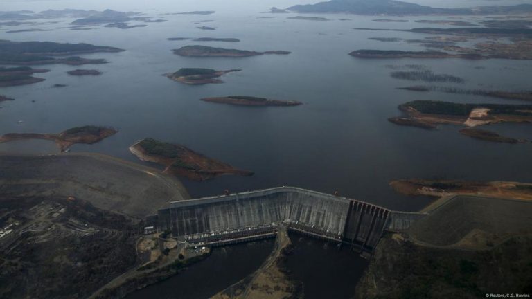 We won't let Venezuela sell its oil: Now they turn water into energy