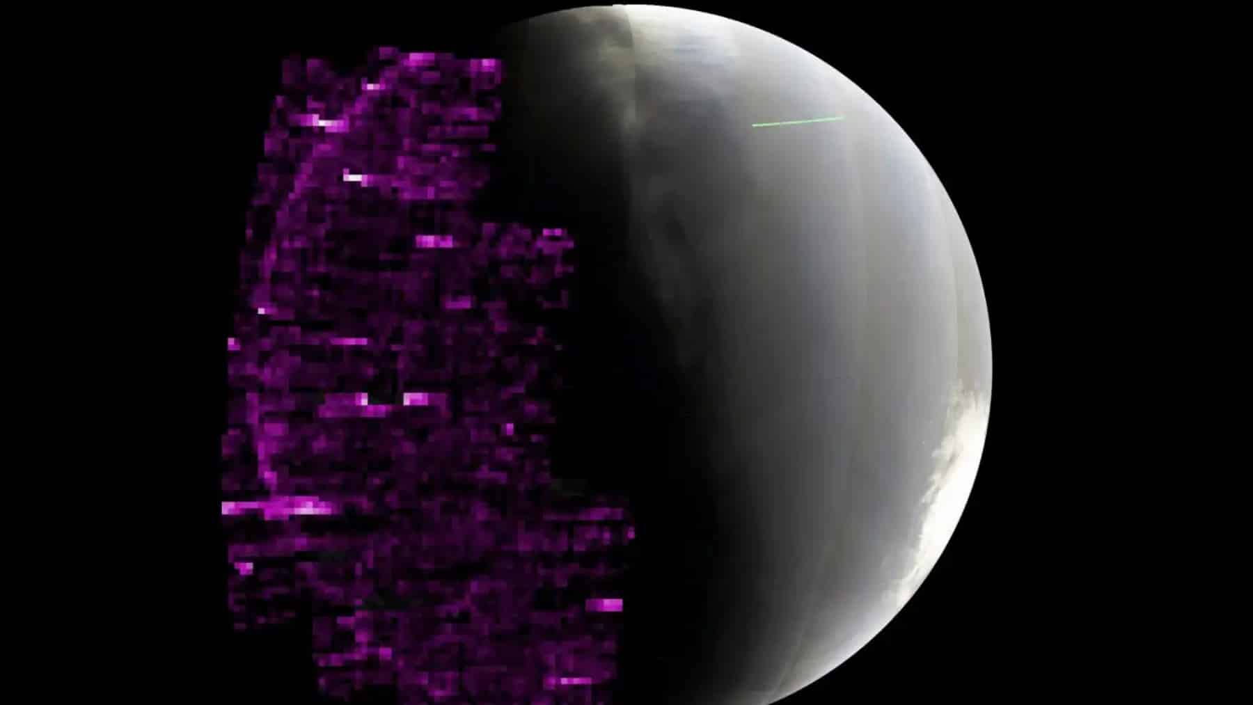 NASA spots purple 'moving lights' on Mars ― They are evidence of activity