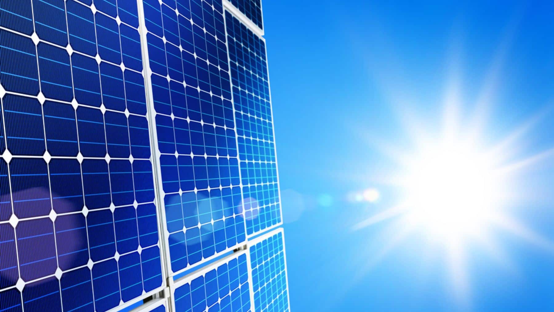 Breaks the laws of energy — Most powerful solar panel ever switched ...