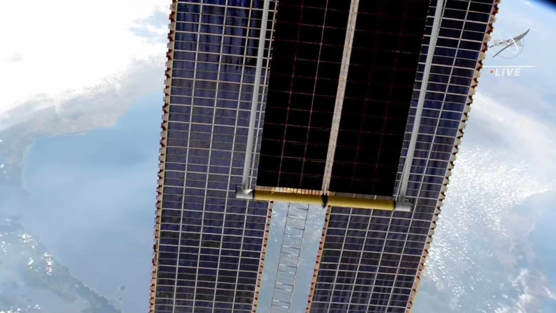 'It's like building a highway to Mars' — NASA testing first roll-out ...