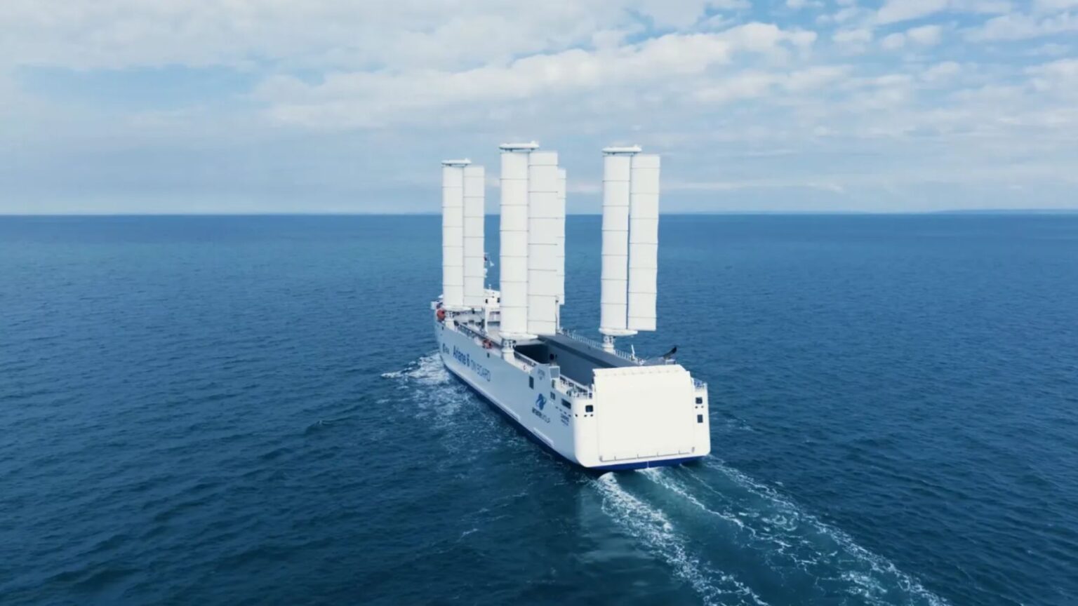 Meet the Canopée — France tests 100% wind-powered ship with innovative ...