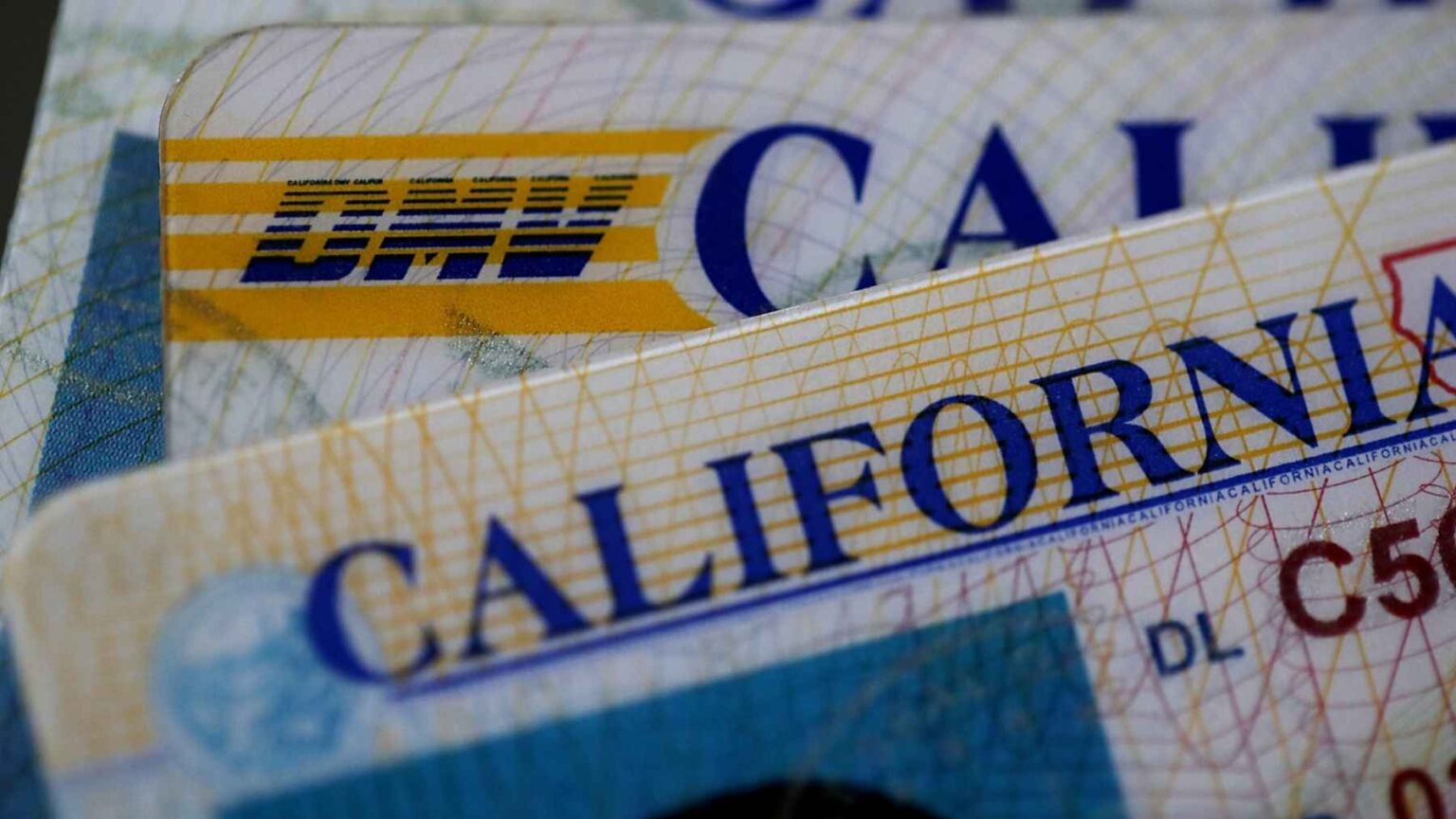 Thousands of California truck drivers are losing their licenses ...