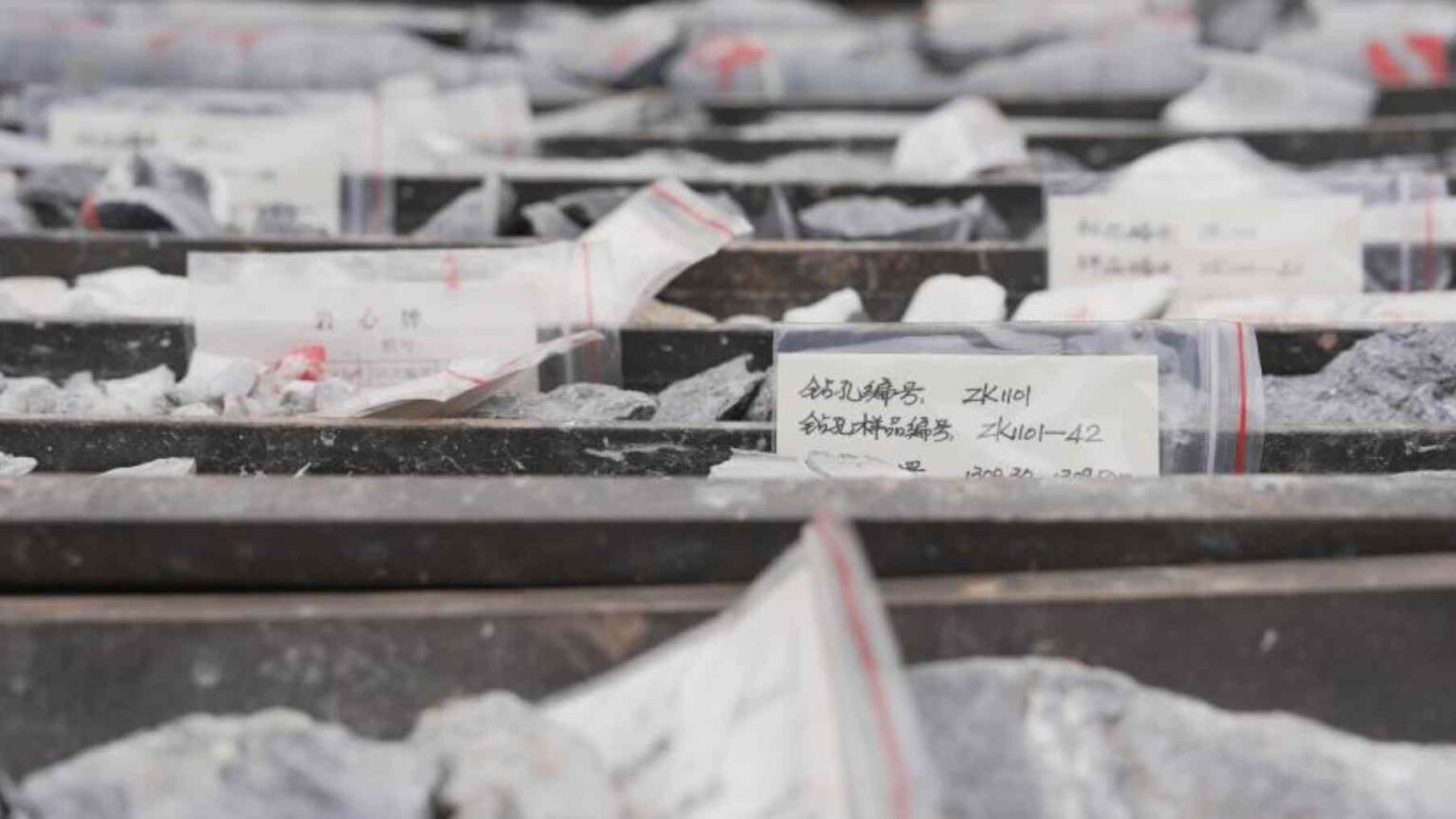 Chinese geologists make history: they discover a deposit buried 3,000 ...