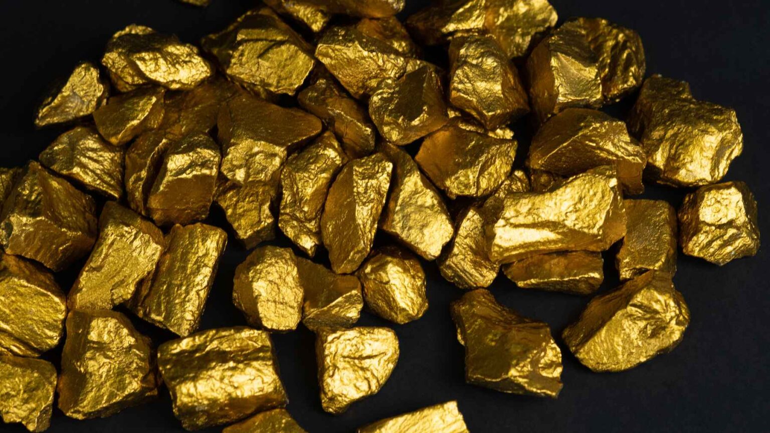 More than 1,000 metric tons of gold have been found underground in ...