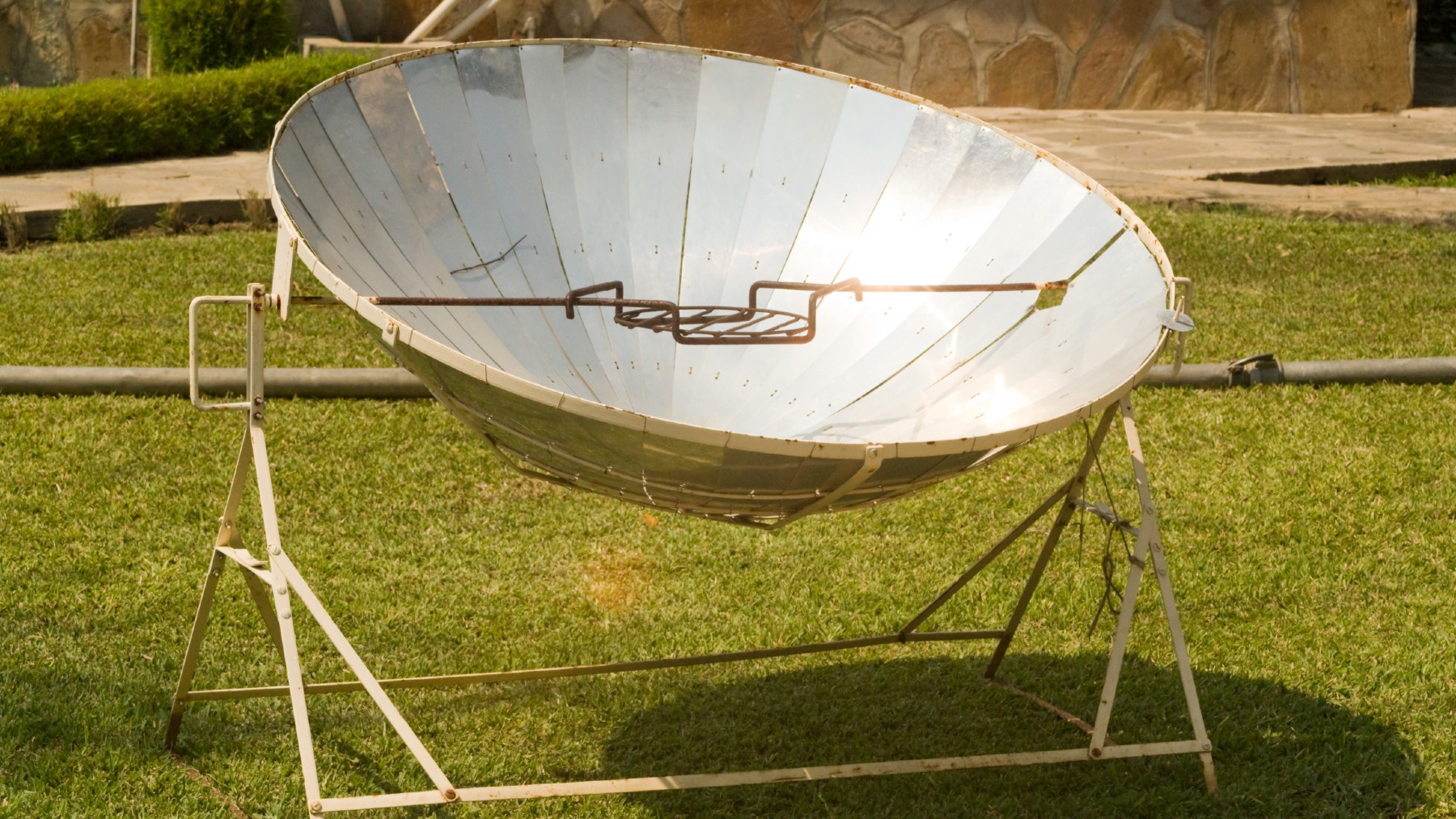 Hornos Solares Fáciles De Construir