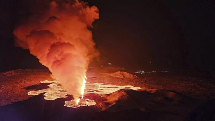 Europa abre este volcán para atacar a China: 600 millones de años ...
