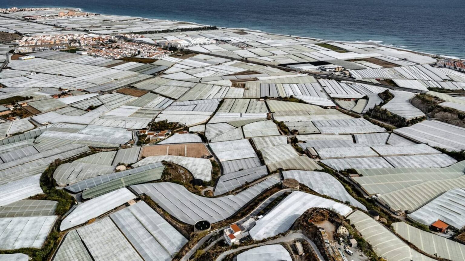 La NASA desmonta el mito de la Muralla China y señala el “mar de ...