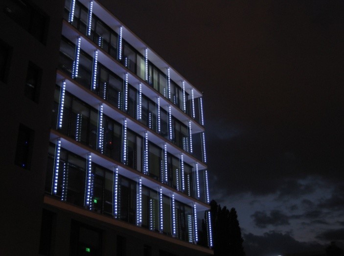 LightPoints™: Tecnología LED en vidrio laminado con conexión eléctrica ...