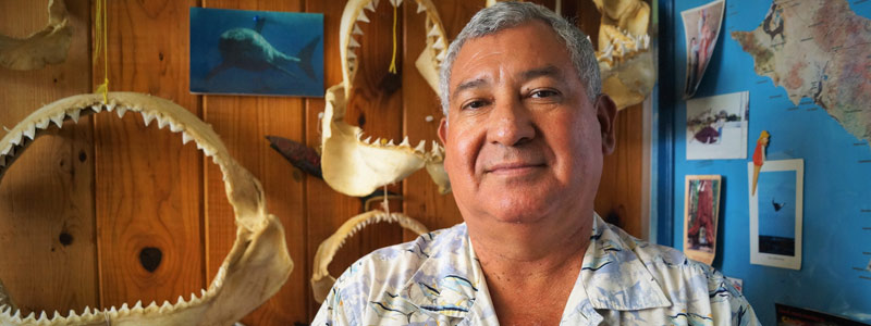 Felipe Galván Magaña, experto mexicano en tiburones