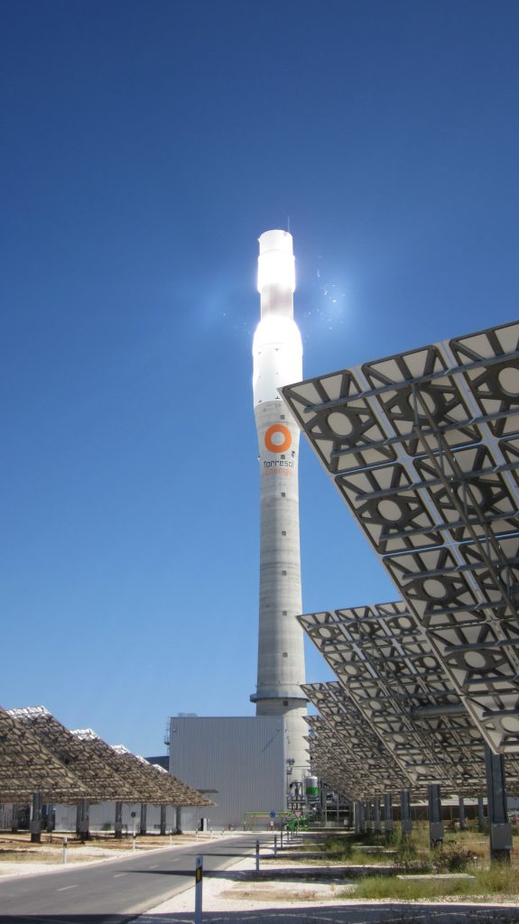 La planta de 19.9MW Gemasolar alcanza las 24 horas de producción ...