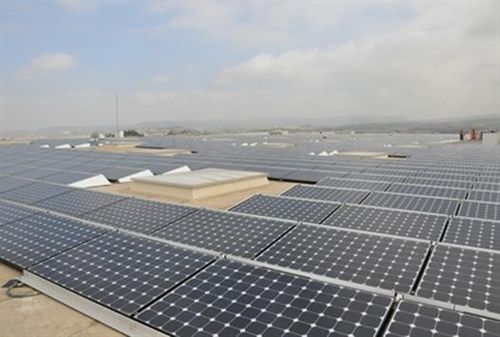 Abacus inaugura la cubierta solar más grande de Europa en Vilanova del ...