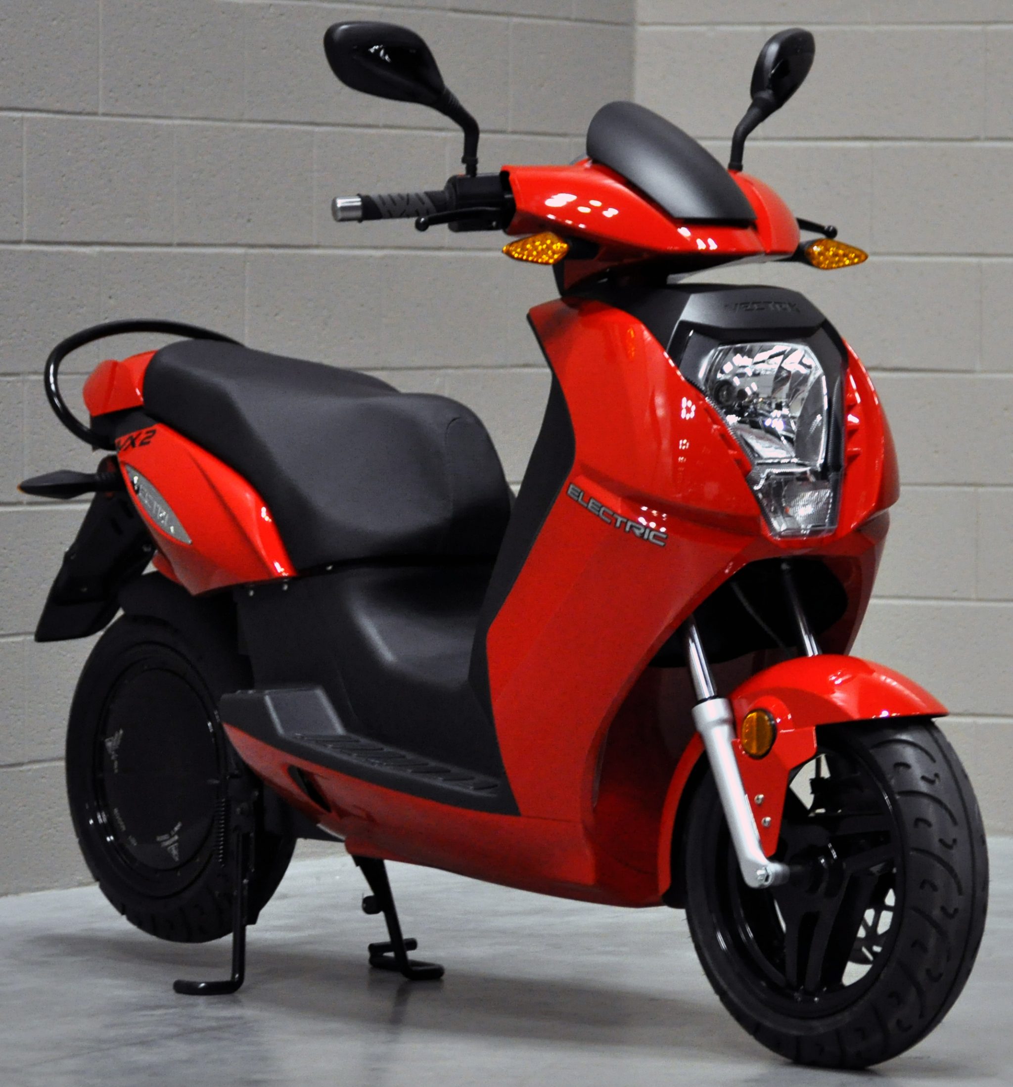 Llega a España el scooter eléctrico vectrix VX2