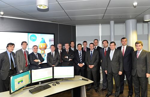 Ibil inaugura el primer centro de control de vehículos eléctricos de España