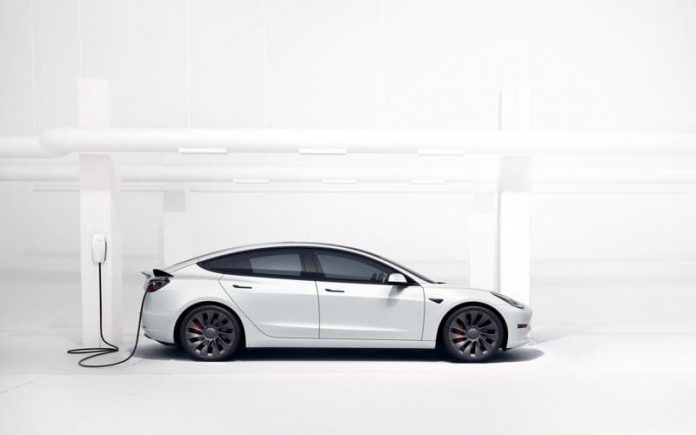 Prueba un Tesla en Torre Sevilla