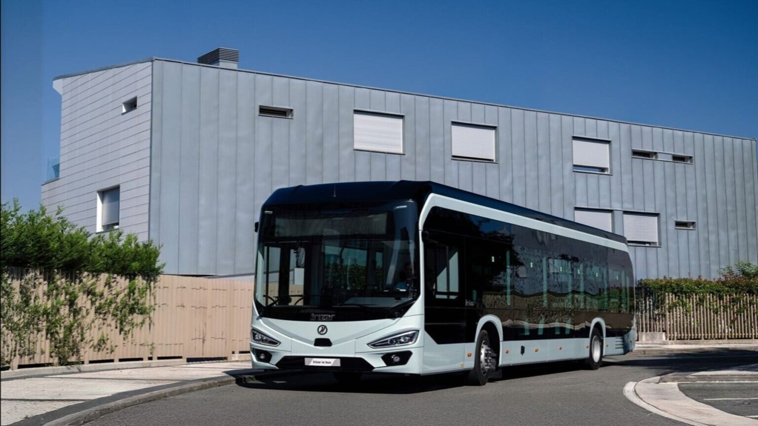 Irizar ie bus Efficient confirma su liderazgo y gana el premio Autobús ...
