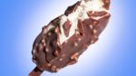 El helado bombón que no es lo que parece esconde más grasa de palma y ...